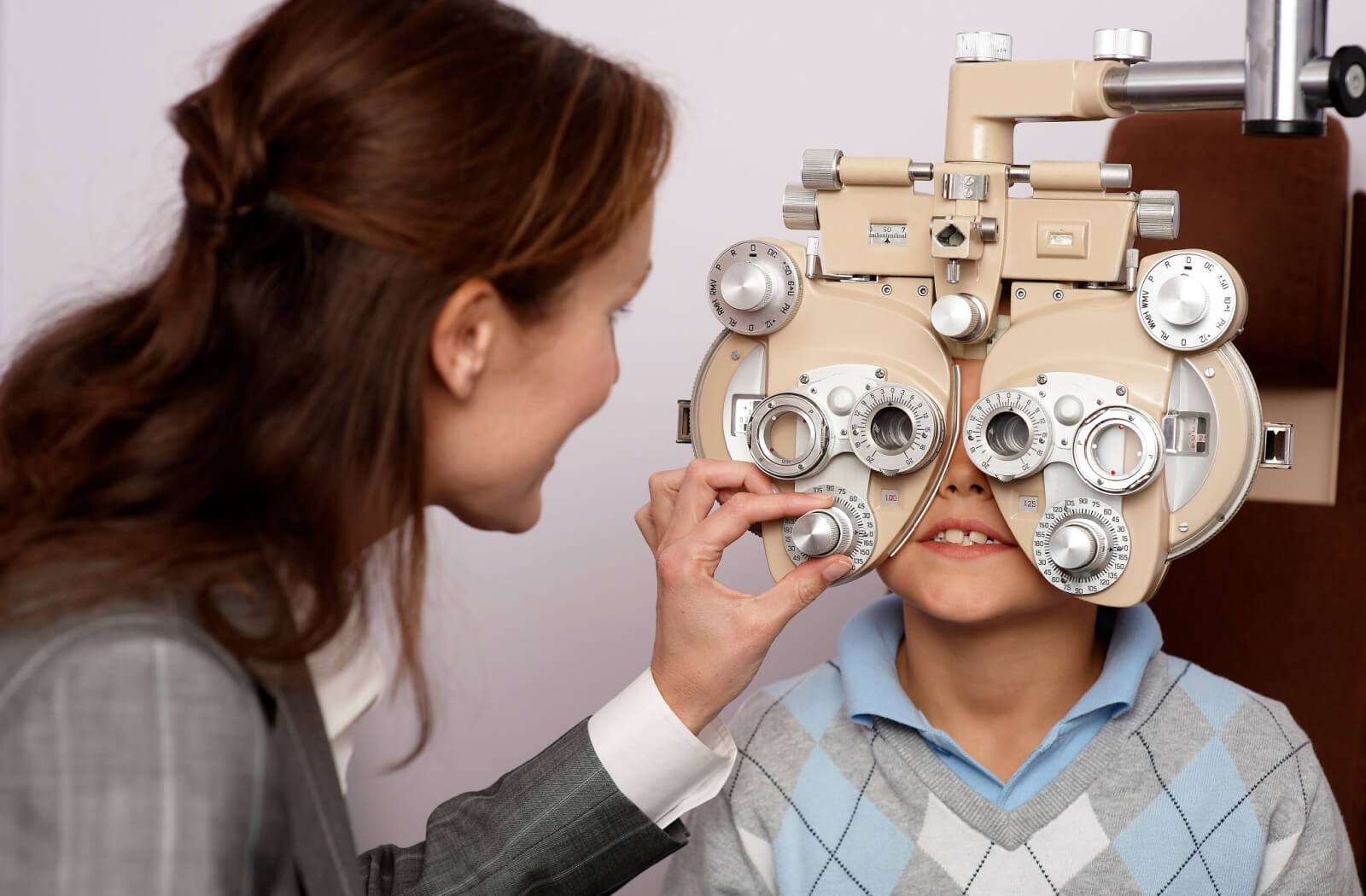 What’s Included in a Comprehensive Eye Exam? | Diamond Bar